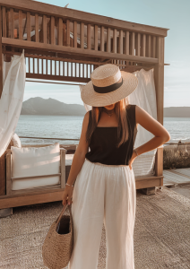 The Best Beach Outfit Ideas for Summer 2025 That Blend Comfort and ...
